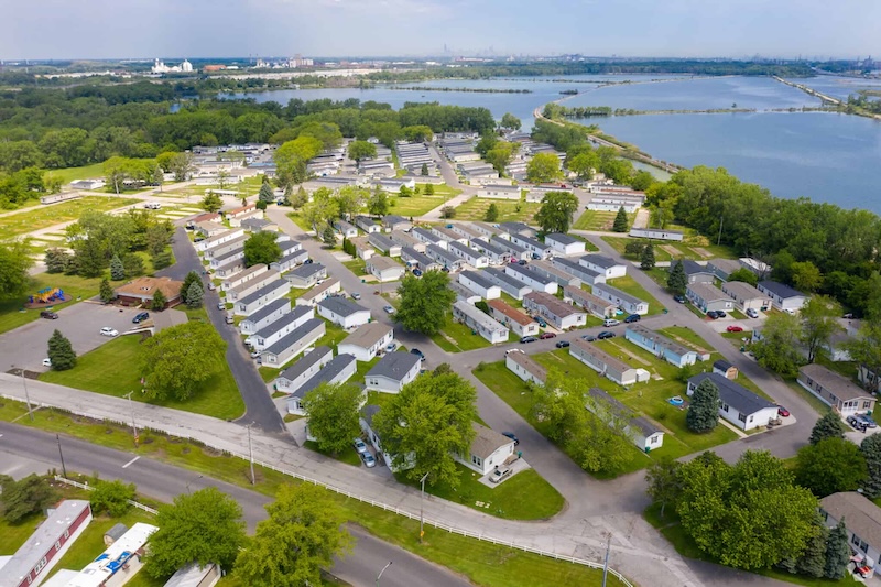 Gallery - Ravinia Harbor Point Estates